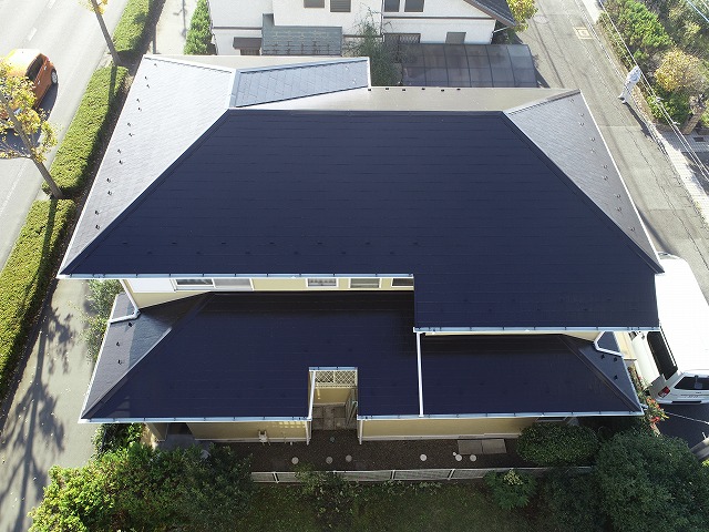 屋根塗装 - 施工事例